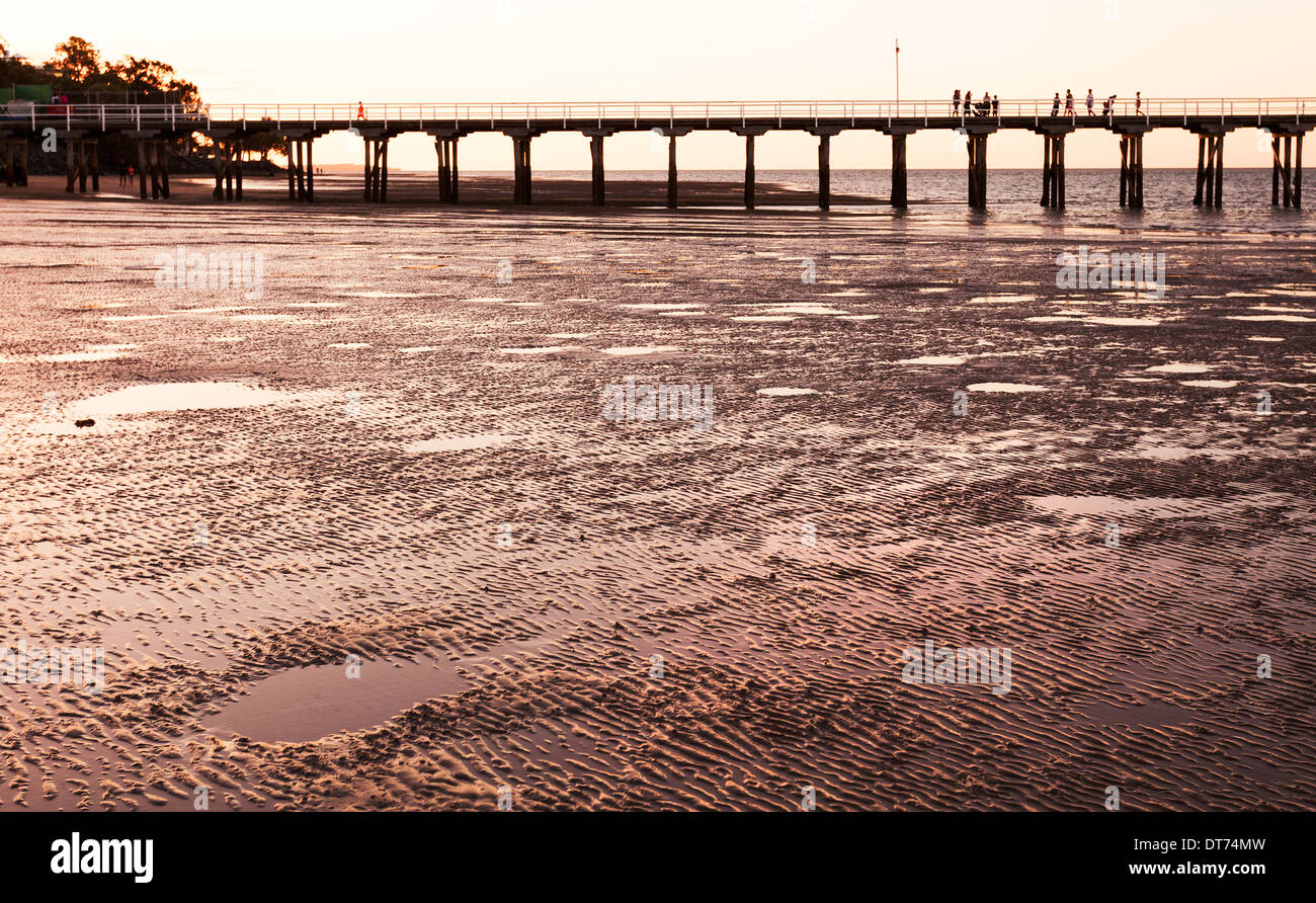 Harvey bay waves hi-res stock photography and images - Alamy