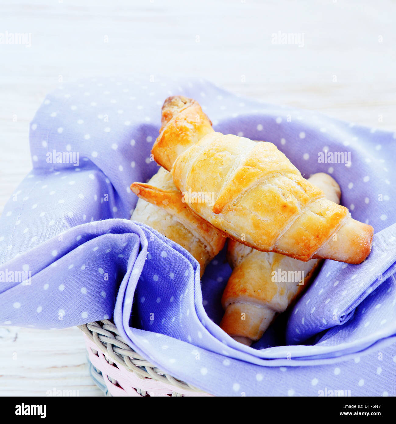 Croissant basket table hi-res stock photography and images - Alamy