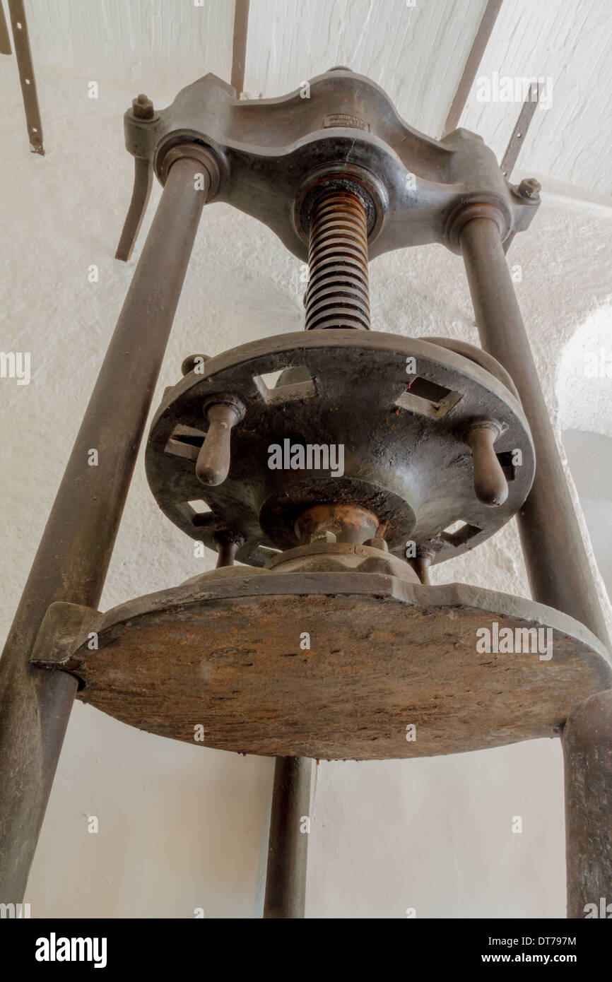 Olive oil stone press wheel hi-res stock photography and images - Alamy