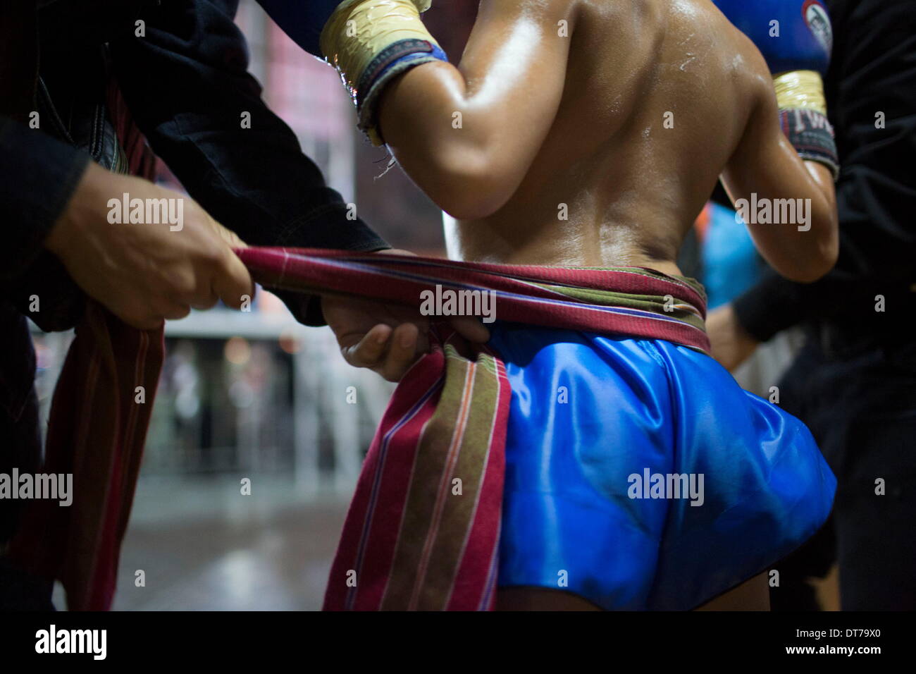 Sash around waist hi-res stock photography and images - Alamy