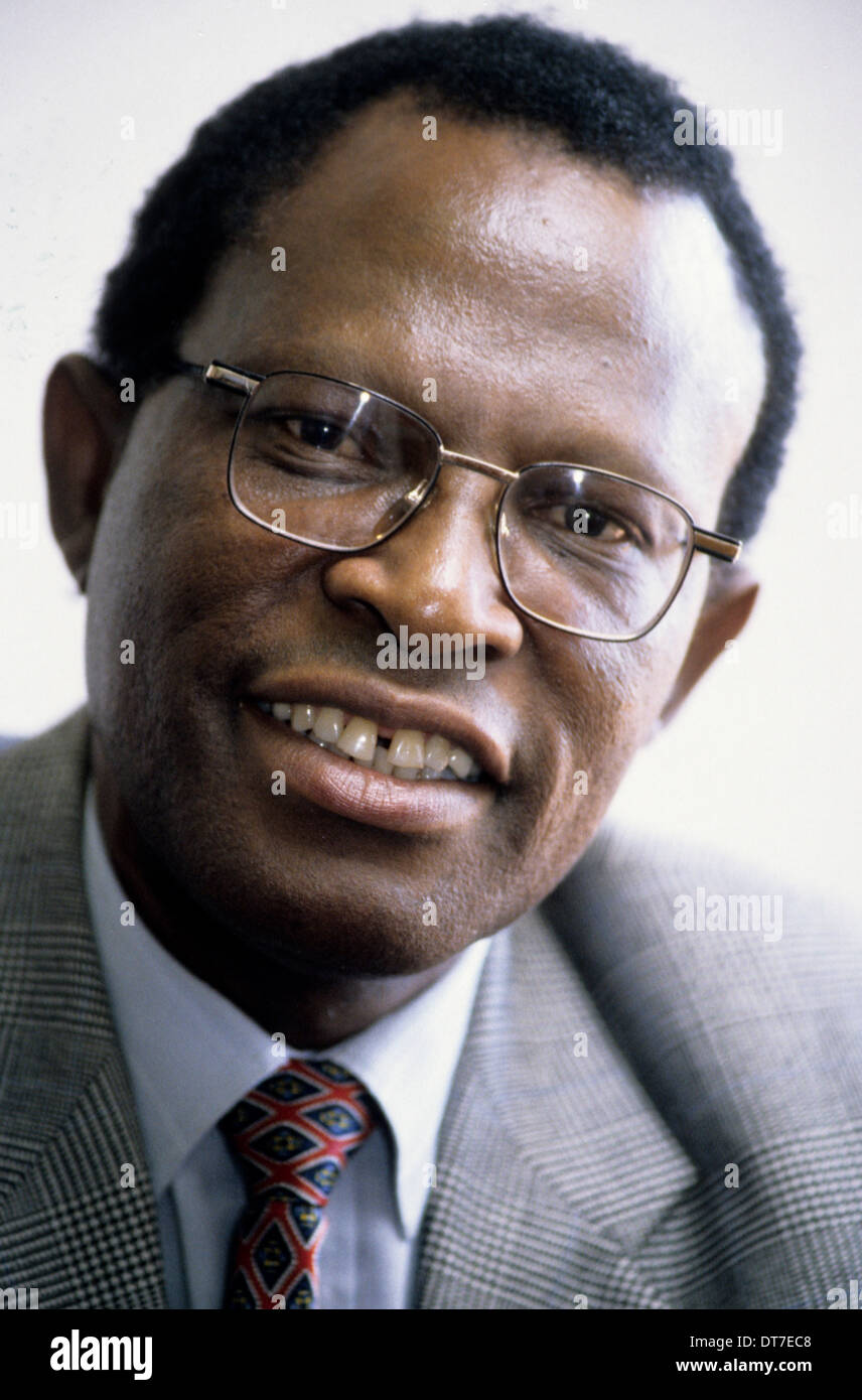 THEMBA SONO PROFESSOR UNISA FEBRUARY 1998 PRETORIA SOUTH AFRICA PHOTO ...