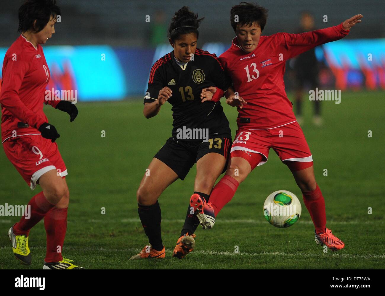 Yong Mi High Resolution Stock Photography and Images - Alamy