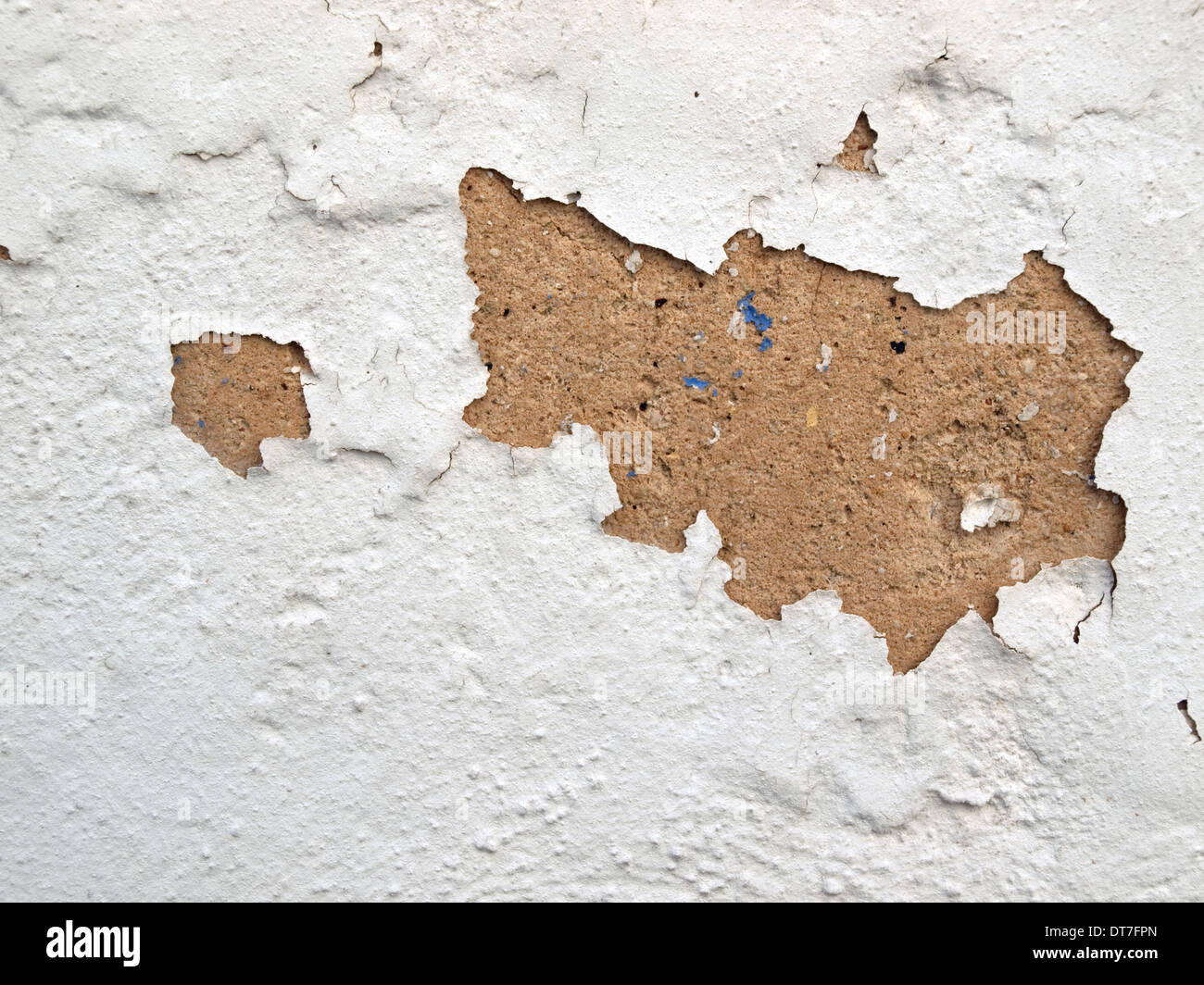 white wall crumbling - texture Stock Photo - Alamy