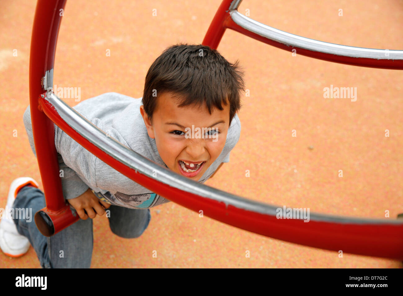 Angry boy 10 years fighting hi-res stock photography and images - Alamy