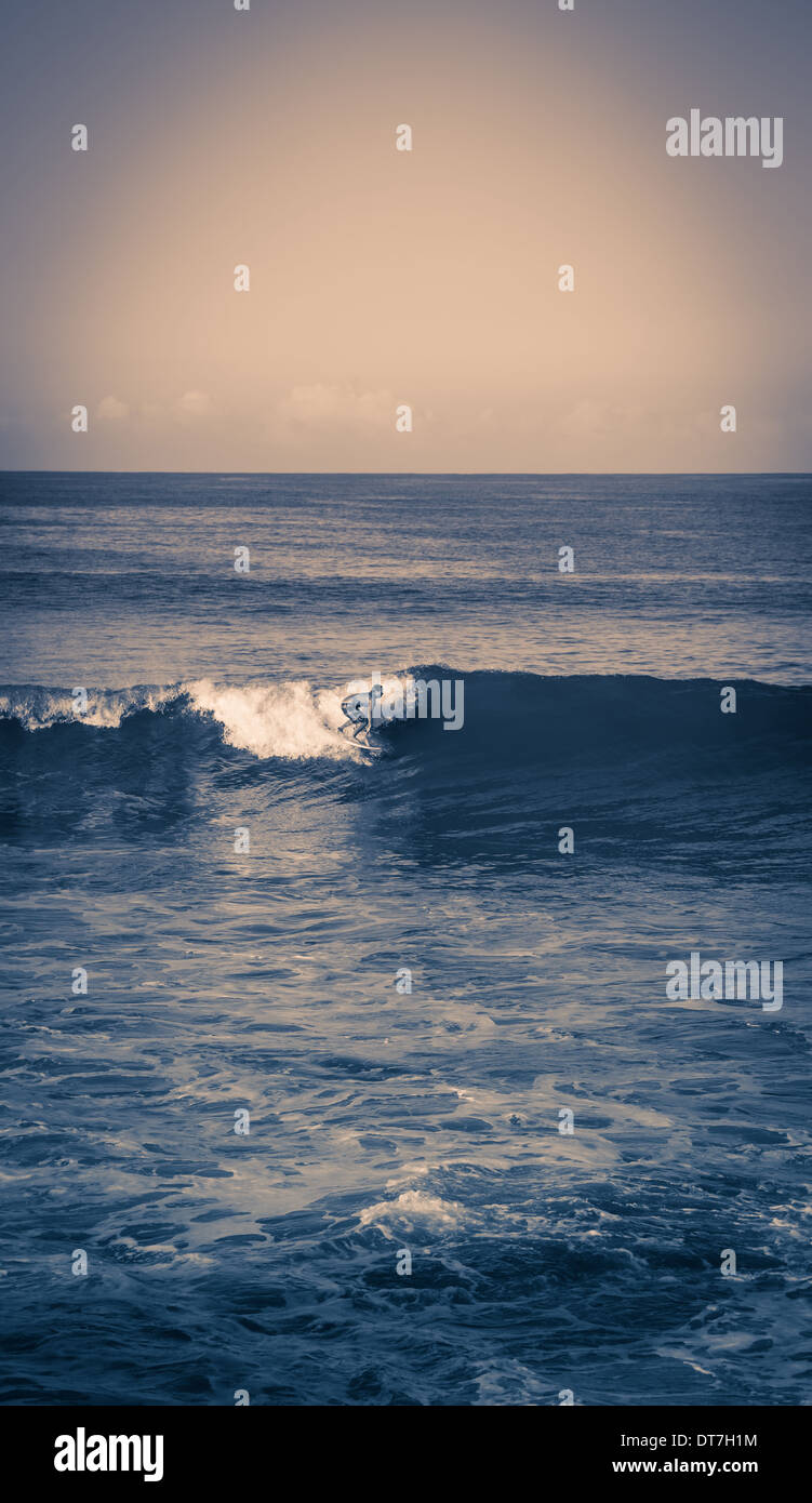 Vintage big wave surfer hi-res stock photography and images - Alamy