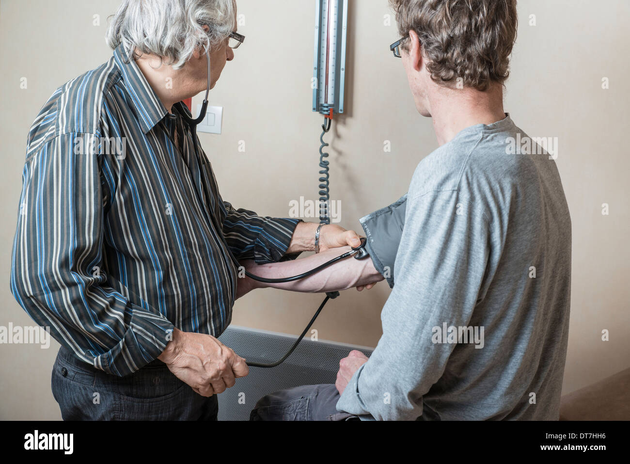 Man taking exam hi-res stock photography and images - Alamy