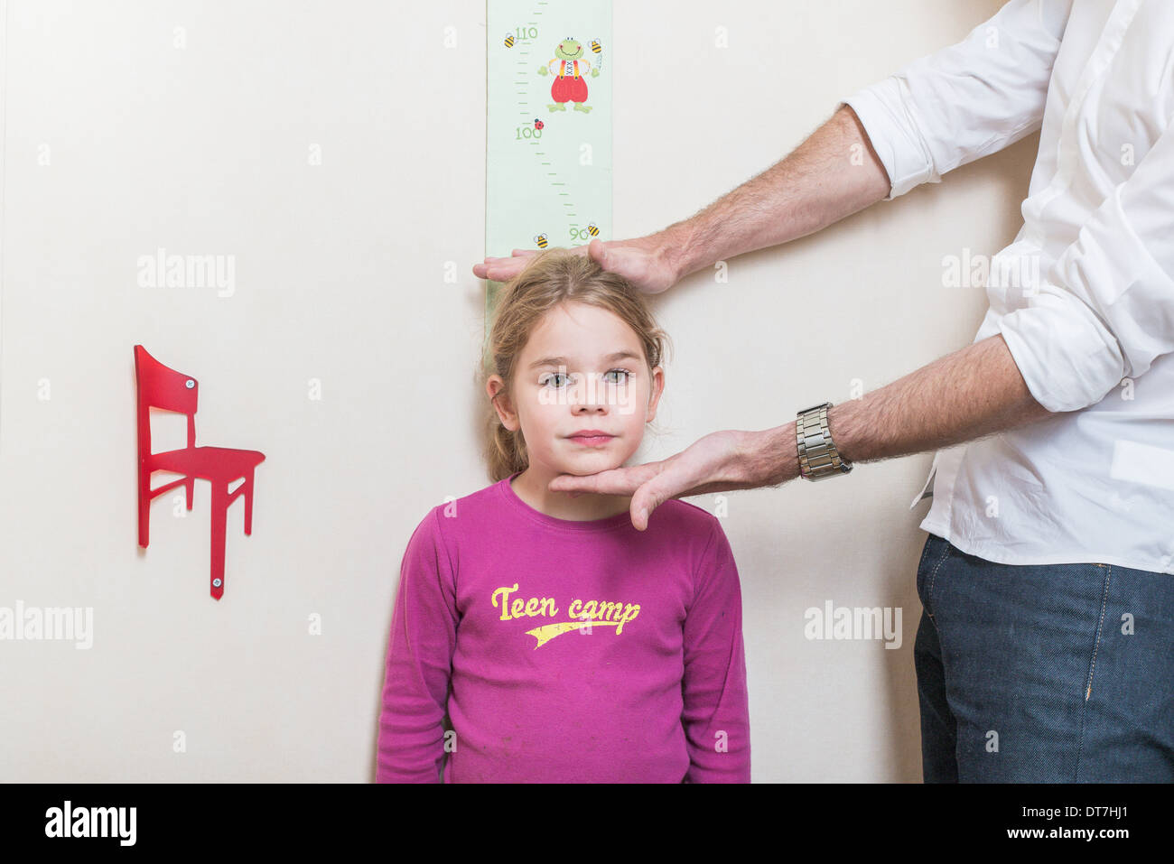 MEASURING HEIGHT IN A CHILD Stock Photo - Alamy