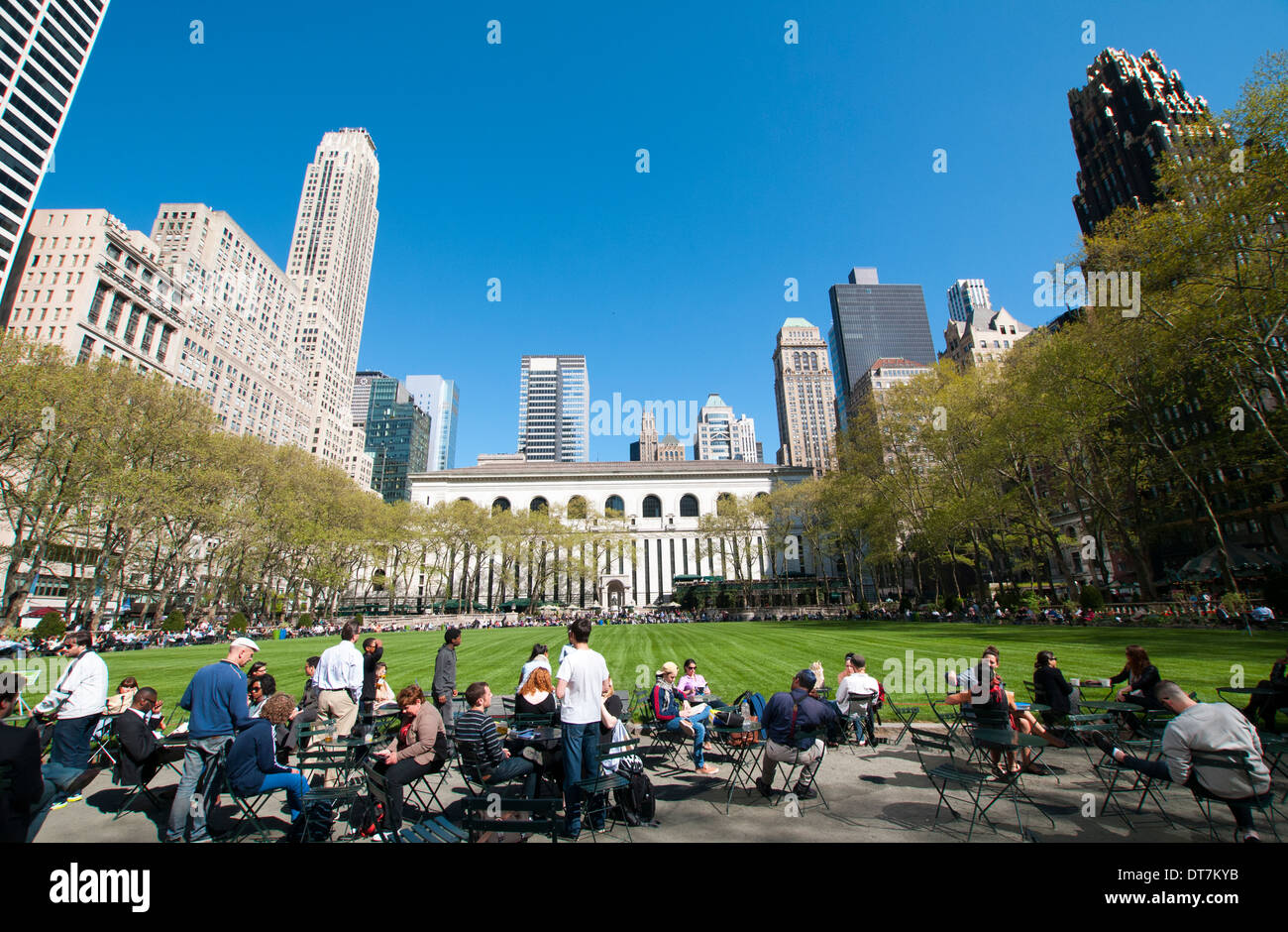 Spring afternoon sunshine hi-res stock photography and images - Alamy