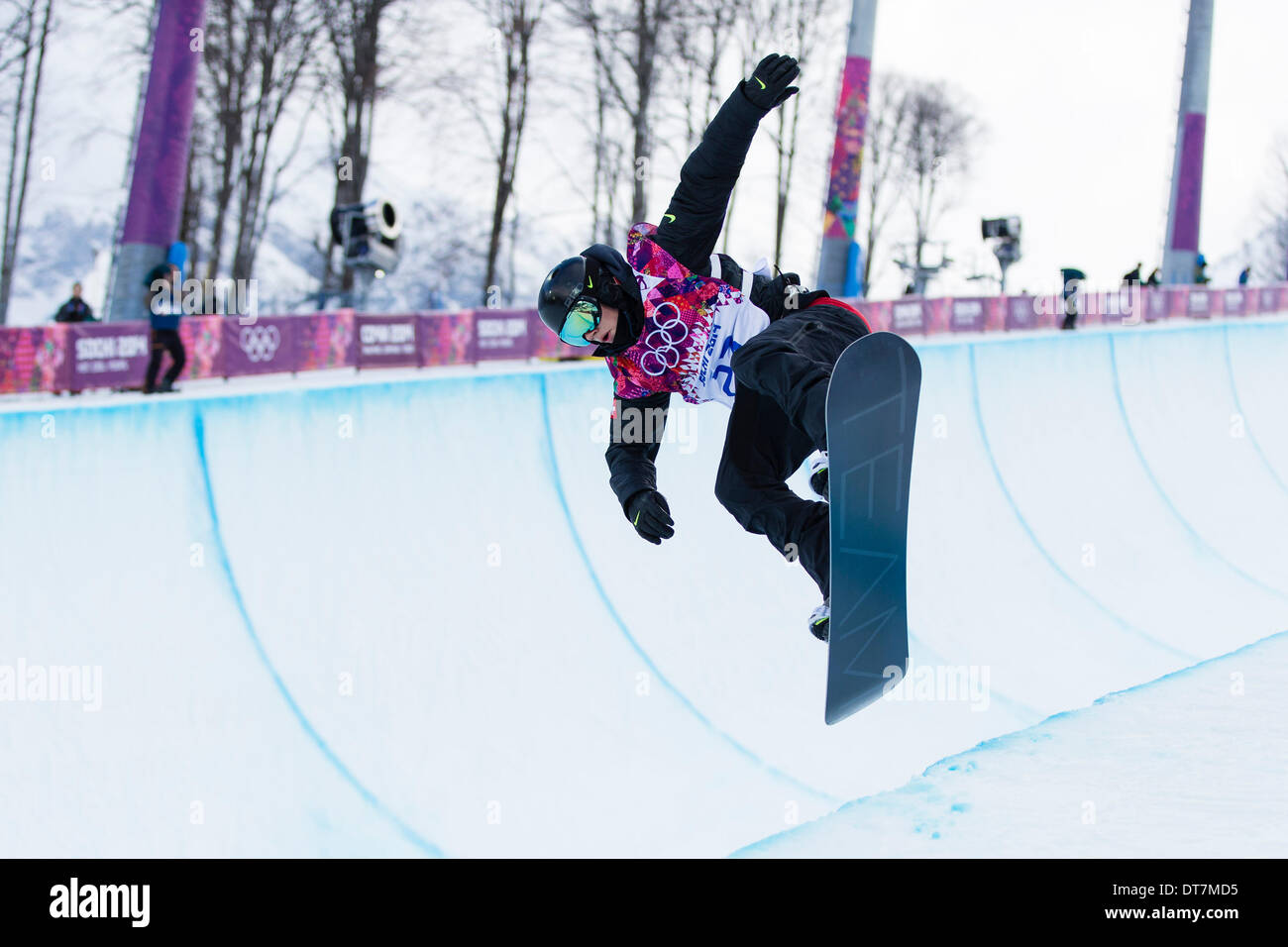 Snowboard half pipe hi-res stock photography and images - Alamy