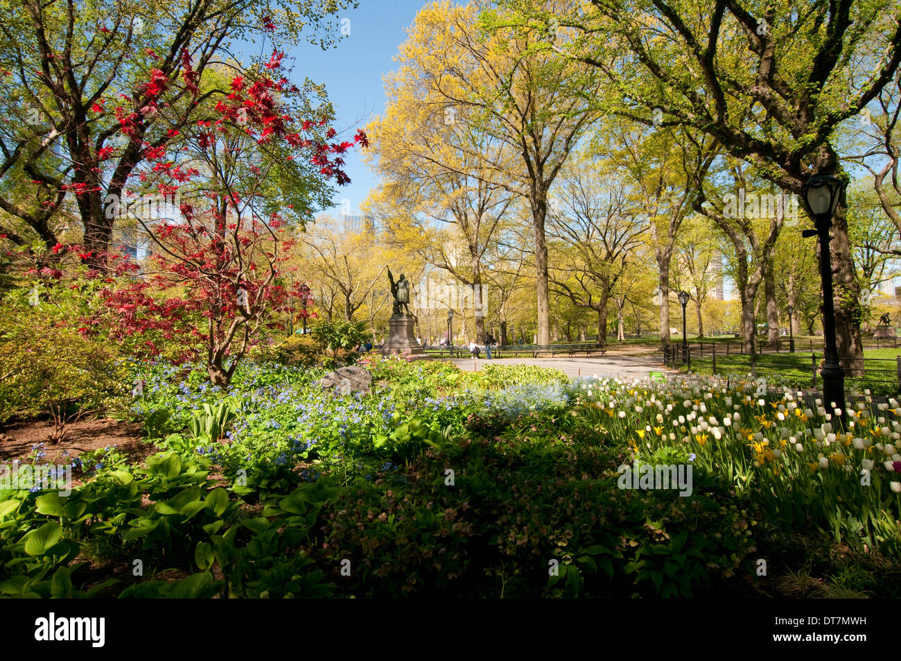 A pretty spring day on the Mall in Central Park, New York City USA ...