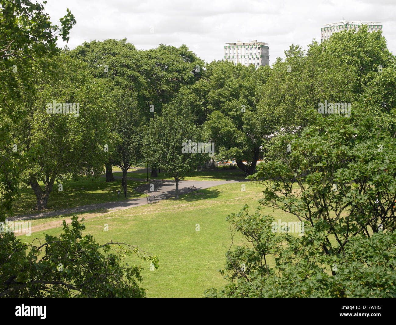 Ariel views of london hi-res stock photography and images - Alamy