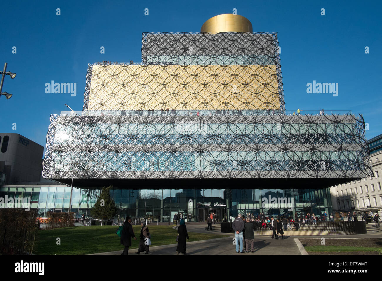 Facade new library birmingham hi-res stock photography and images - Alamy