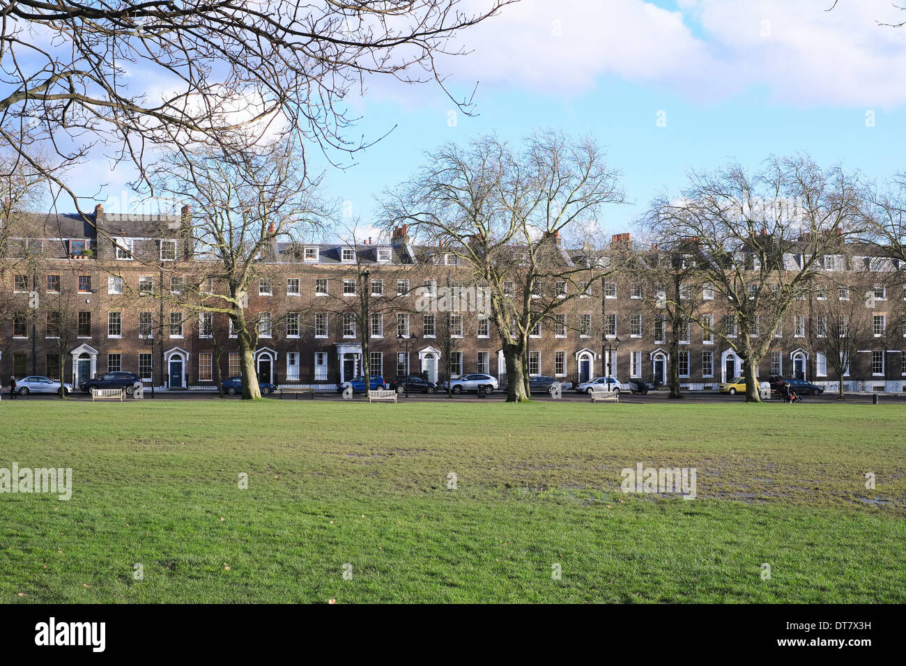 North london highbury park hi-res stock photography and images - Alamy
