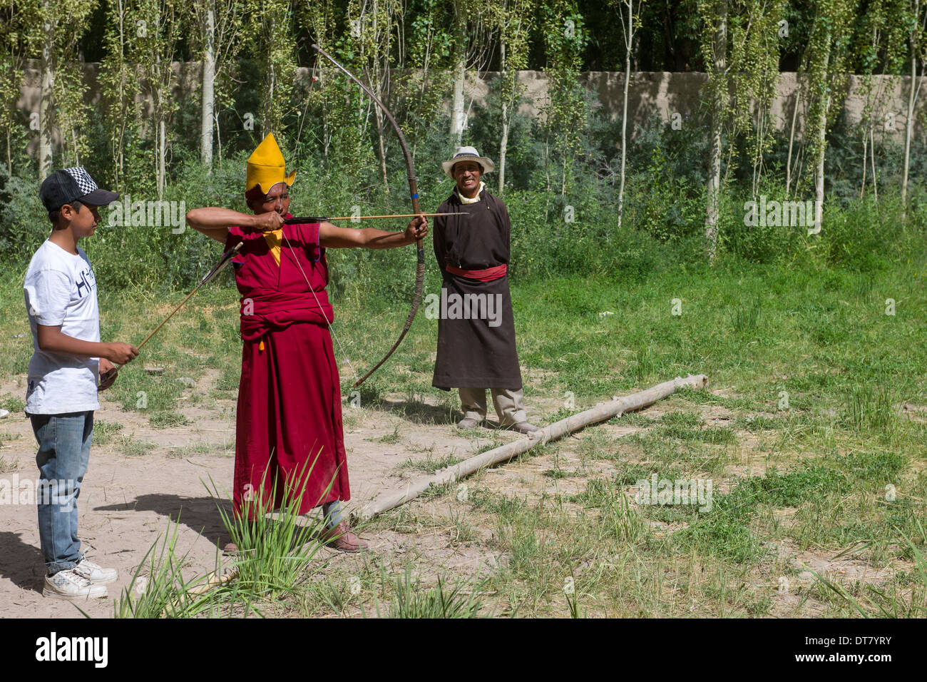 Archery in ladakh hi-res stock photography and images - Alamy
