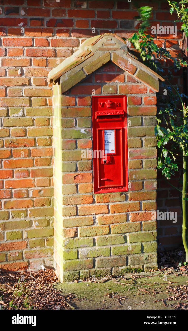 Red Victorian Vr Postbox In High Resolution Stock Photography and ...