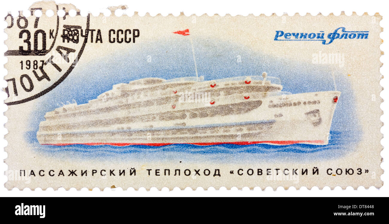 Vintage russian postage stamp ship hi-res stock photography and images ...