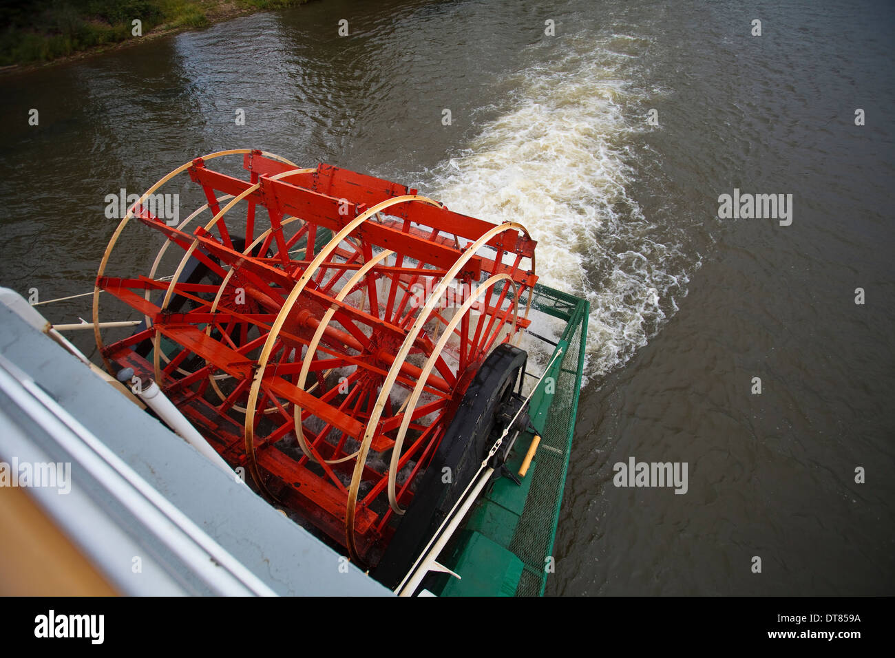Stern wheel river boat hi-res stock photography and images - Alamy