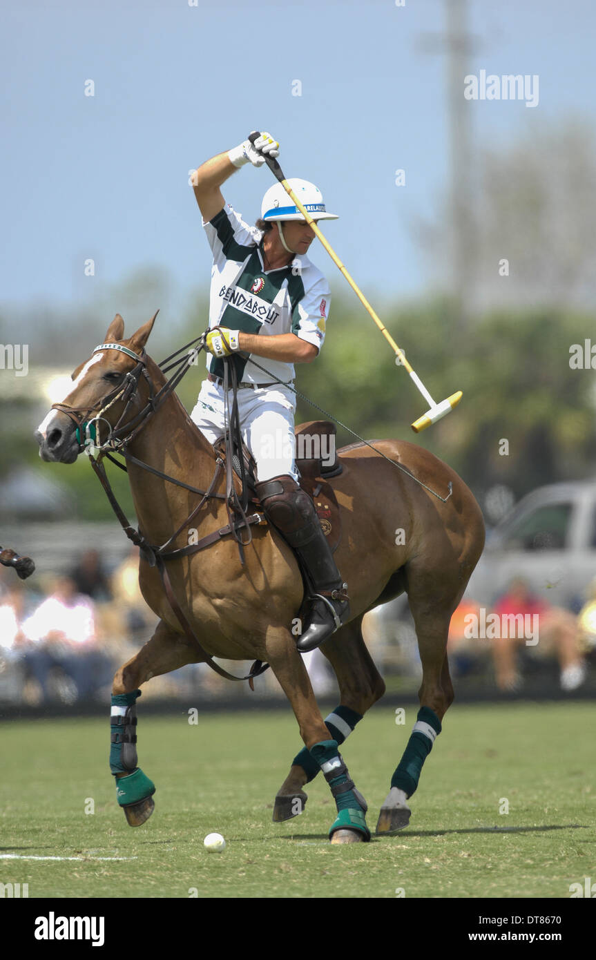 Gold piaget hi-res stock photography and images - Alamy