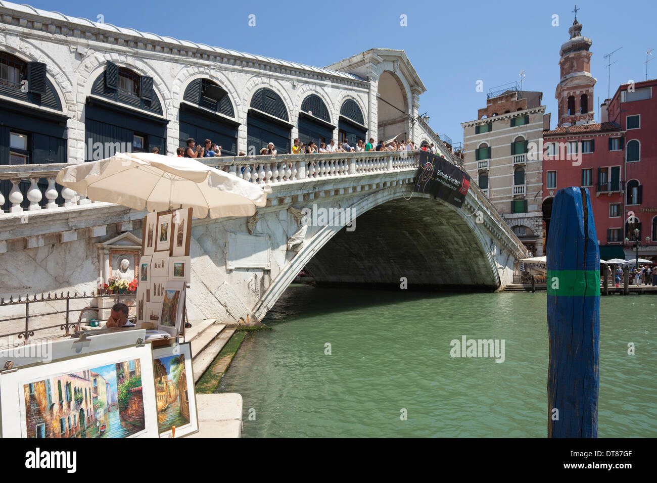 Ponte di rialto italy hi-res stock photography and images - Alamy
