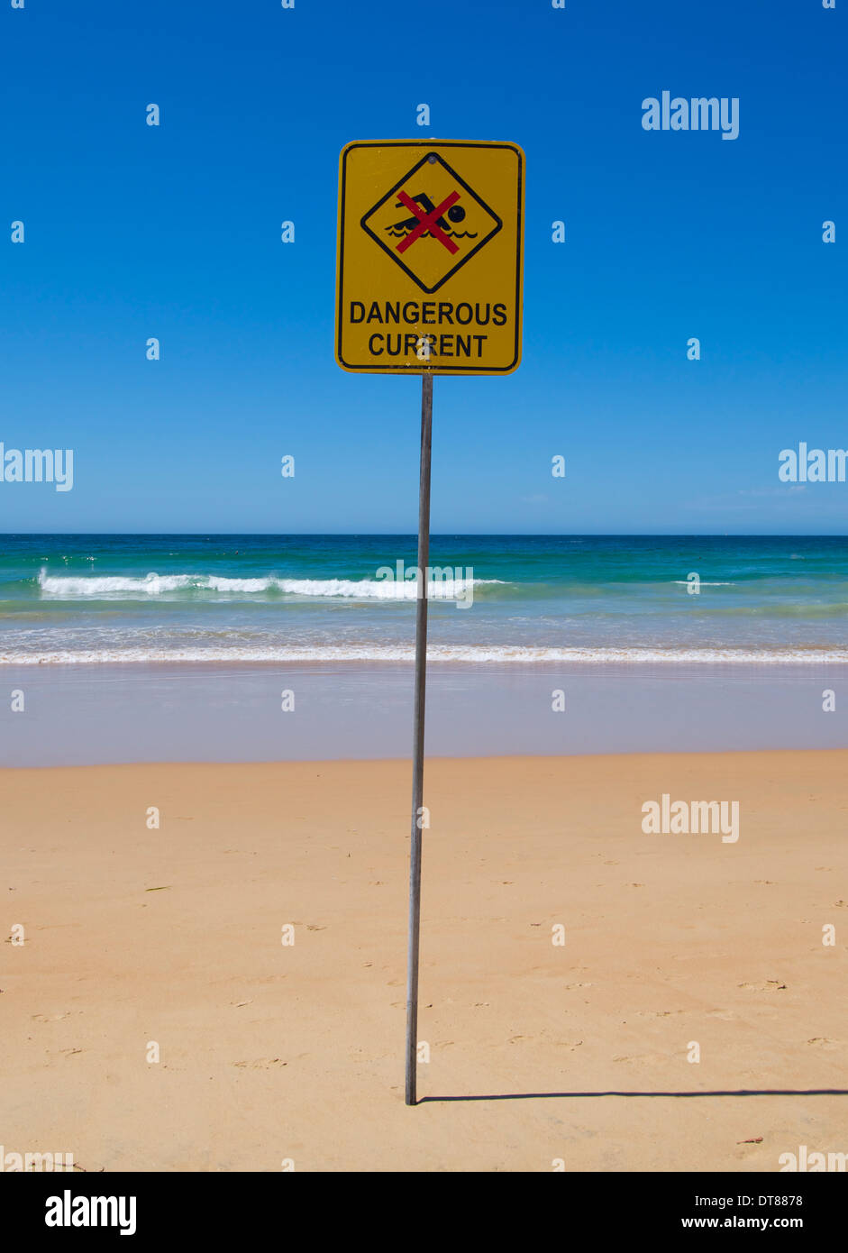 Dangerous Current sign on an Australian beach Stock Photo - Alamy
