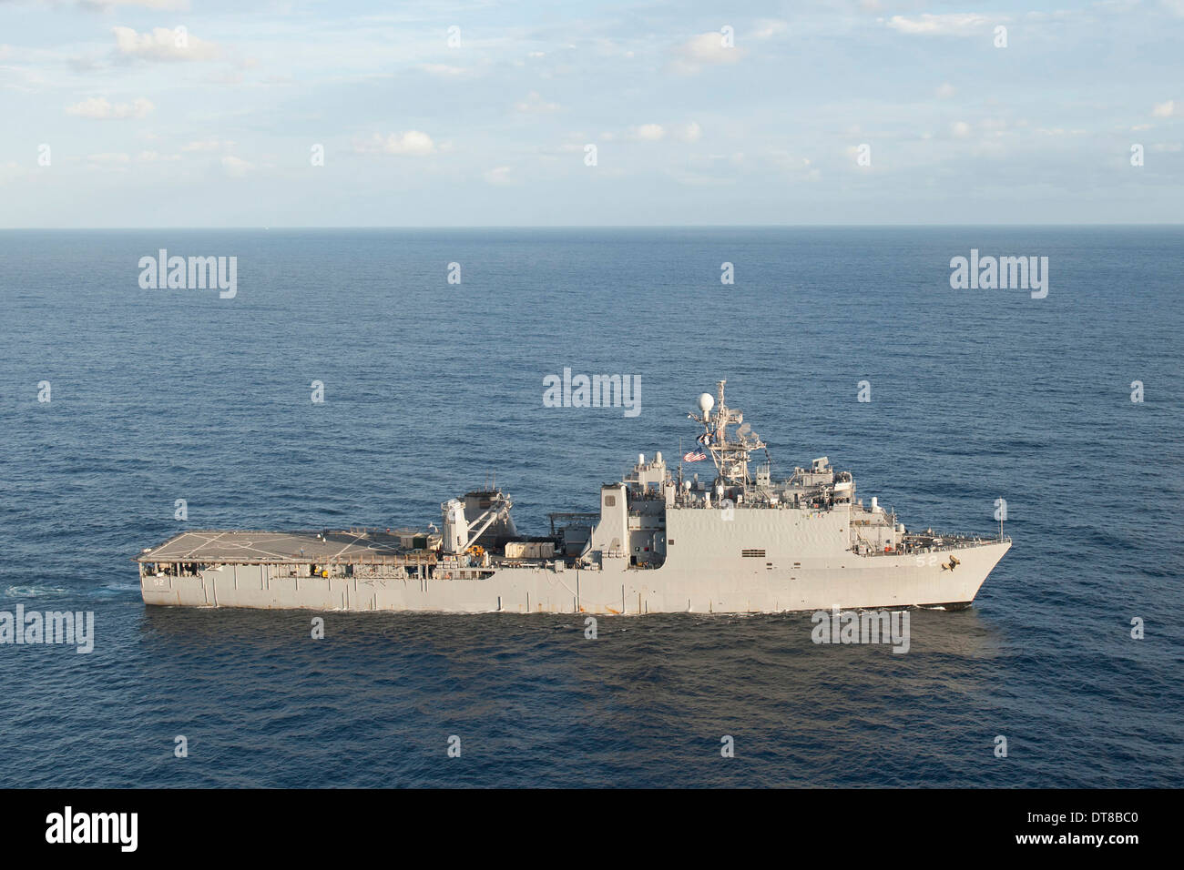 Amphibious landing dock ship High Resolution Stock Photography and ...
