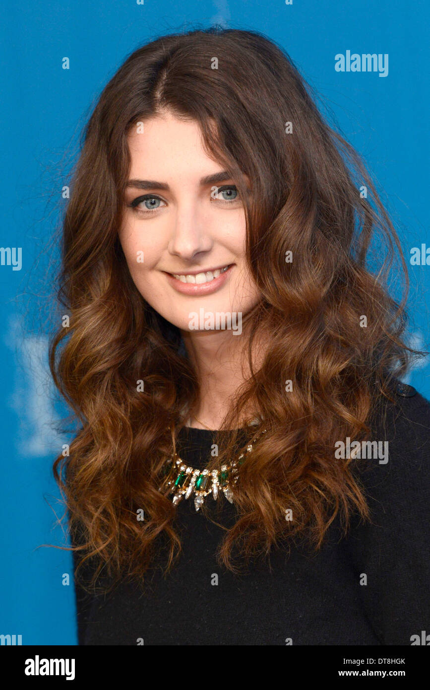 Daisy Bevan Stock Photos & Daisy Bevan Stock Images - Alamy