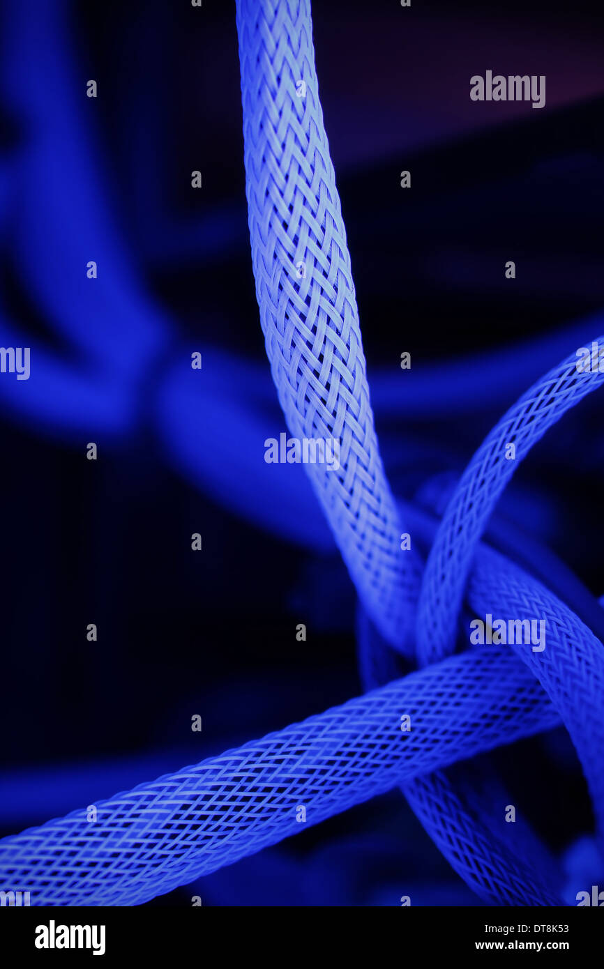 Tangled ethernet cables hi-res stock photography and images - Alamy
