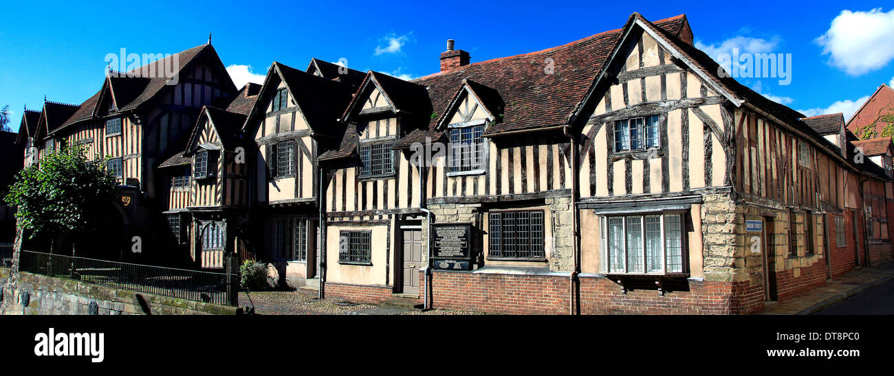 Warwick warwickshire old tudor elizabethan hi-res stock photography and ...