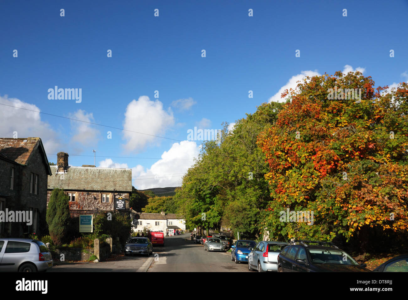 Airedale village hi-res stock photography and images - Alamy