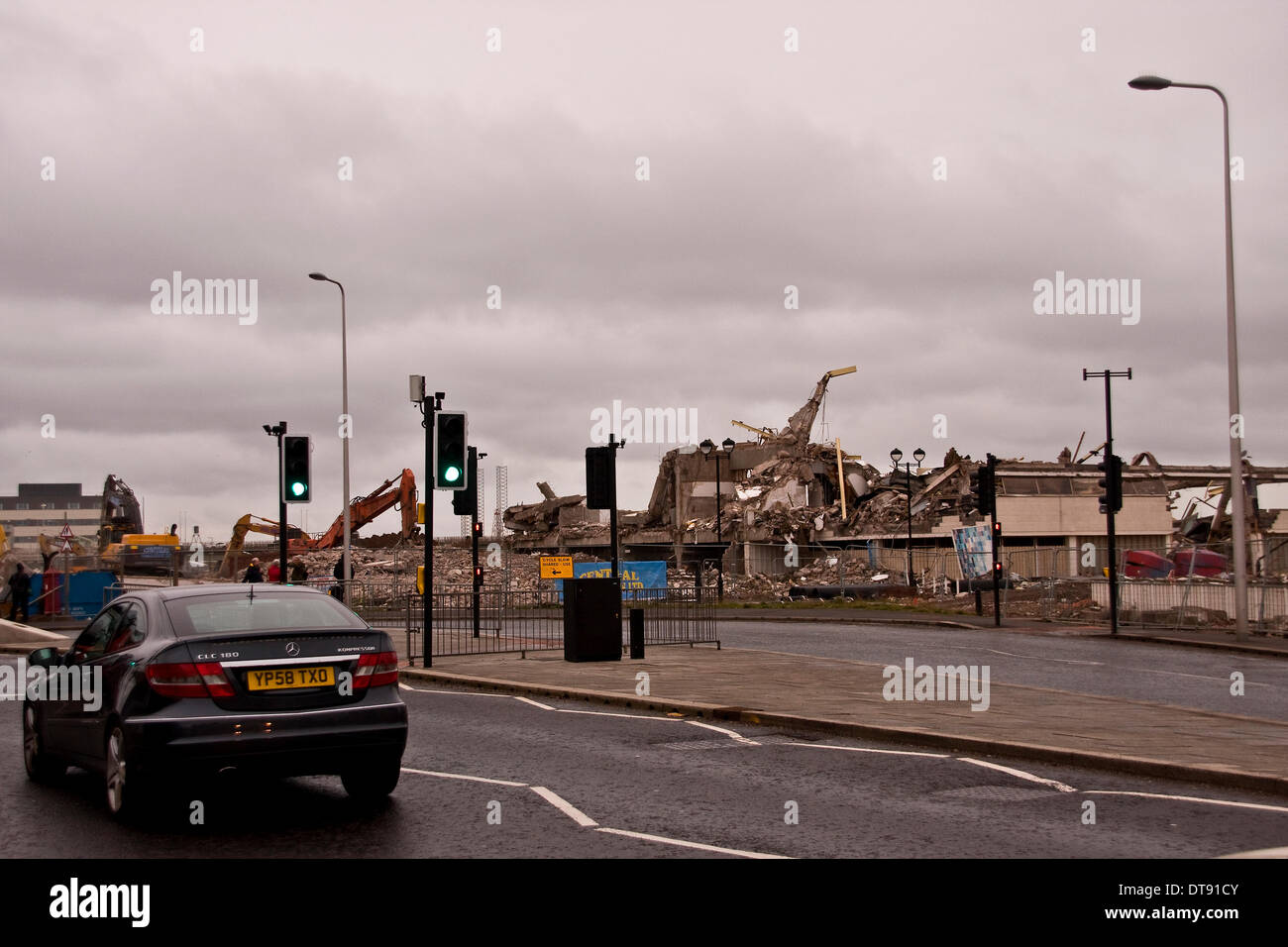 Olympia swimming pool dundee hi-res stock photography and images - Alamy