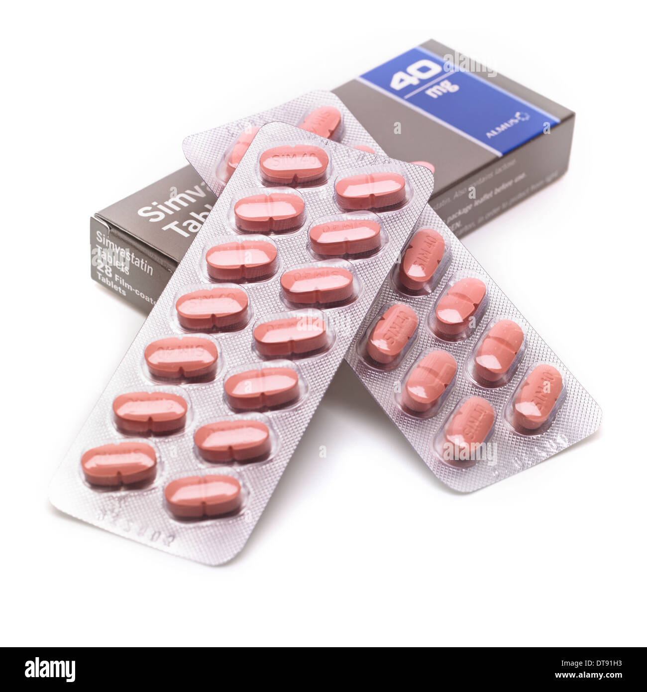 Statins, cholesterol reducing tablets Stock Photo - Alamy