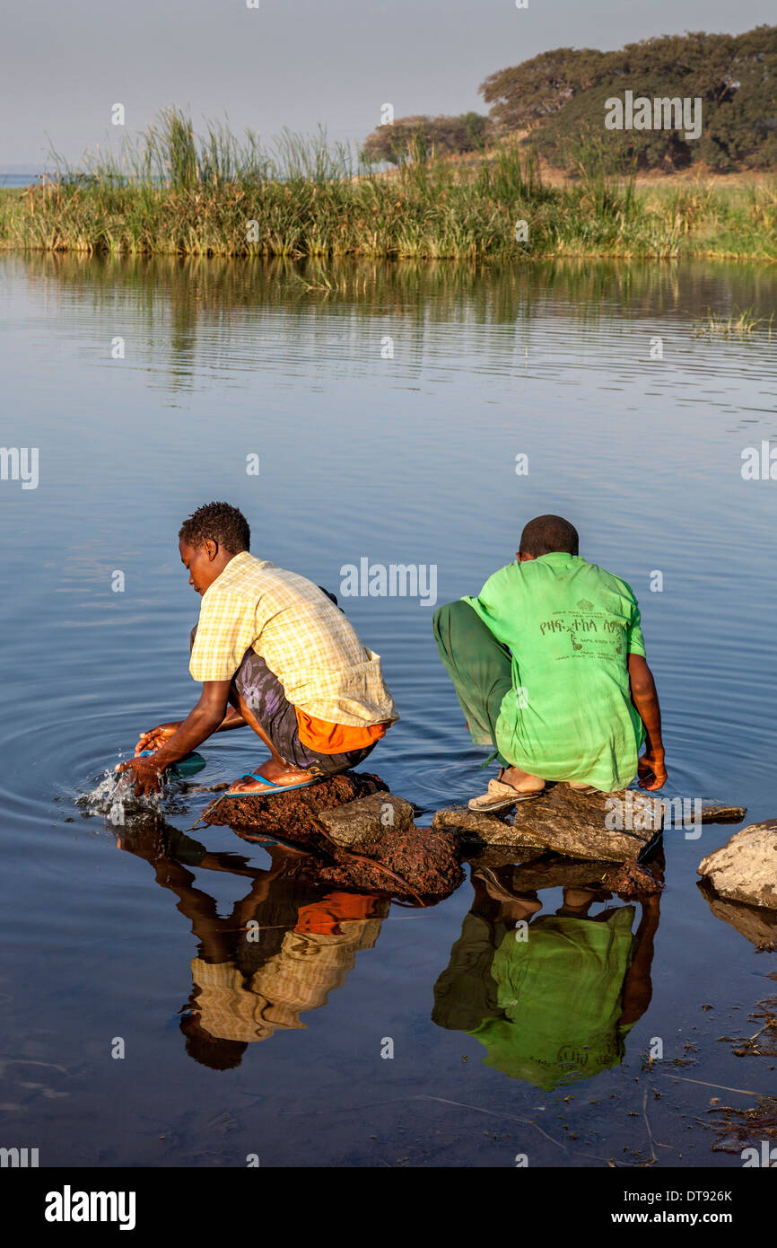 The Fish Market, Lake Hawassa, Hawassa, Ethiopia Stock Photo - Alamy