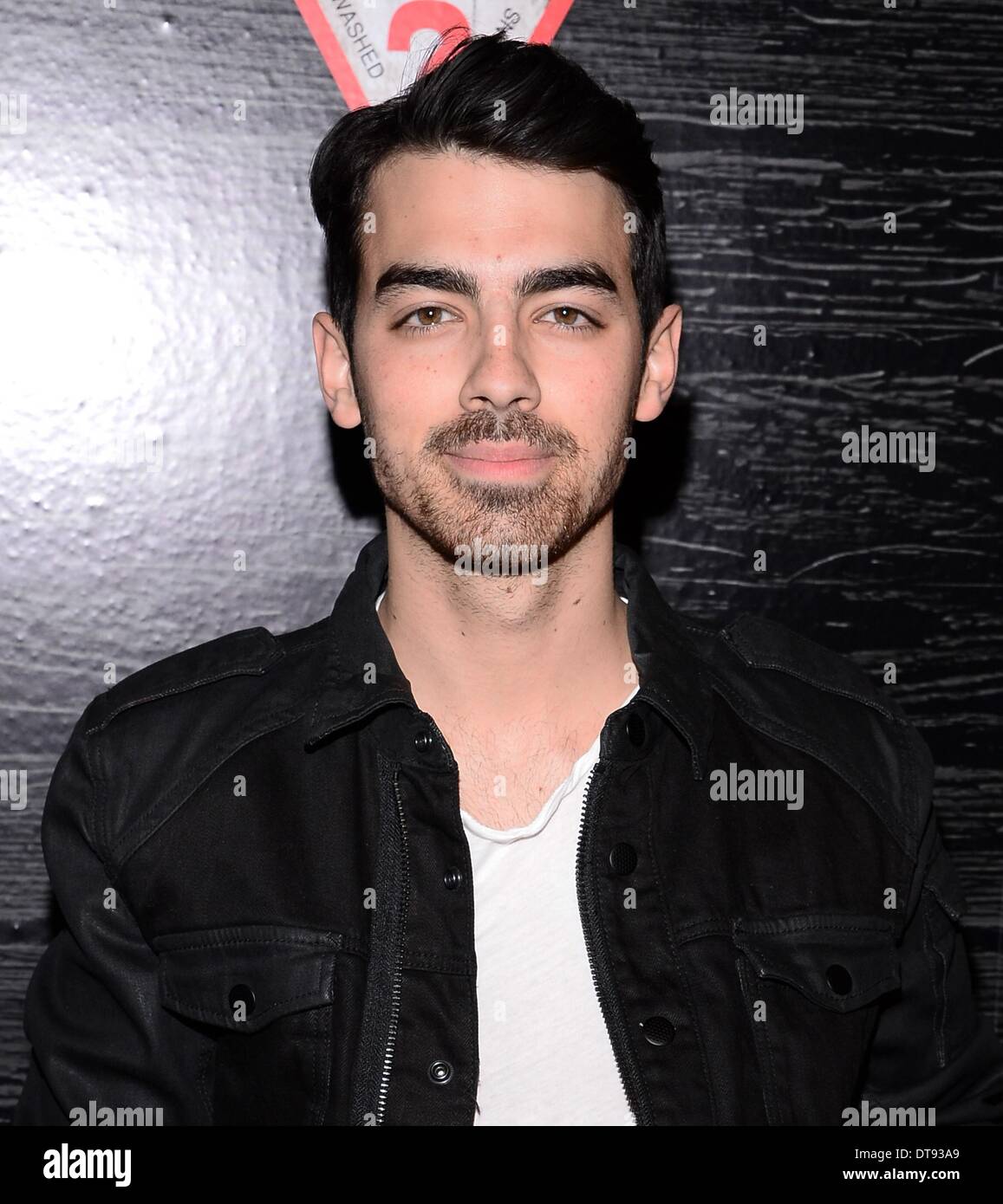 Guess fashion show mercedes hi-res stock photography and images - Alamy