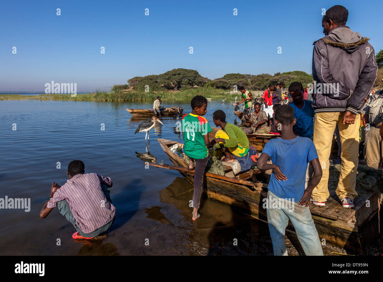 Fish market lake hawassa hawassa hi-res stock photography and images ...