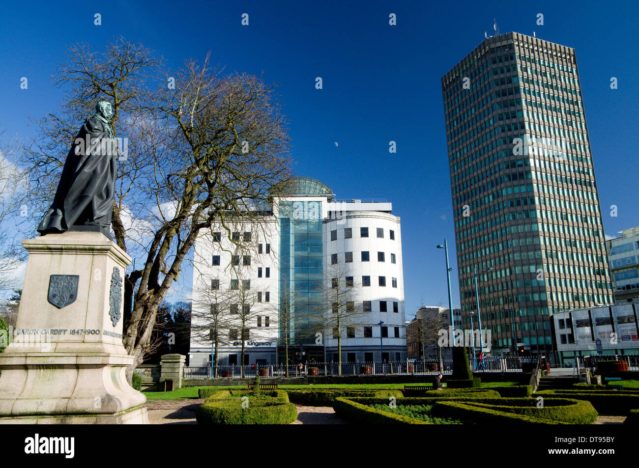 Kingsway tower hi-res stock photography and images - Alamy