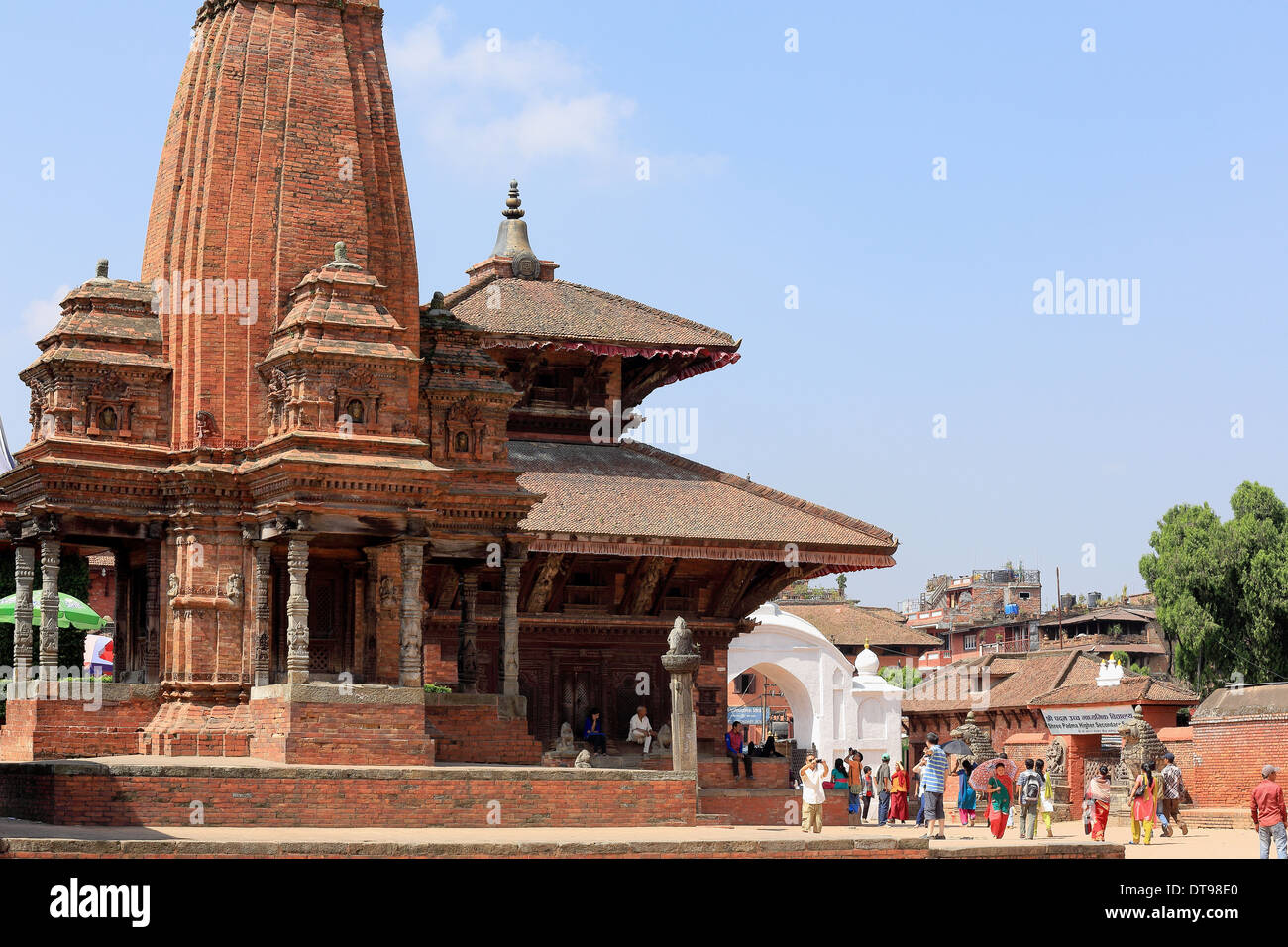 Kedarnath temple shiva hi-res stock photography and images - Alamy