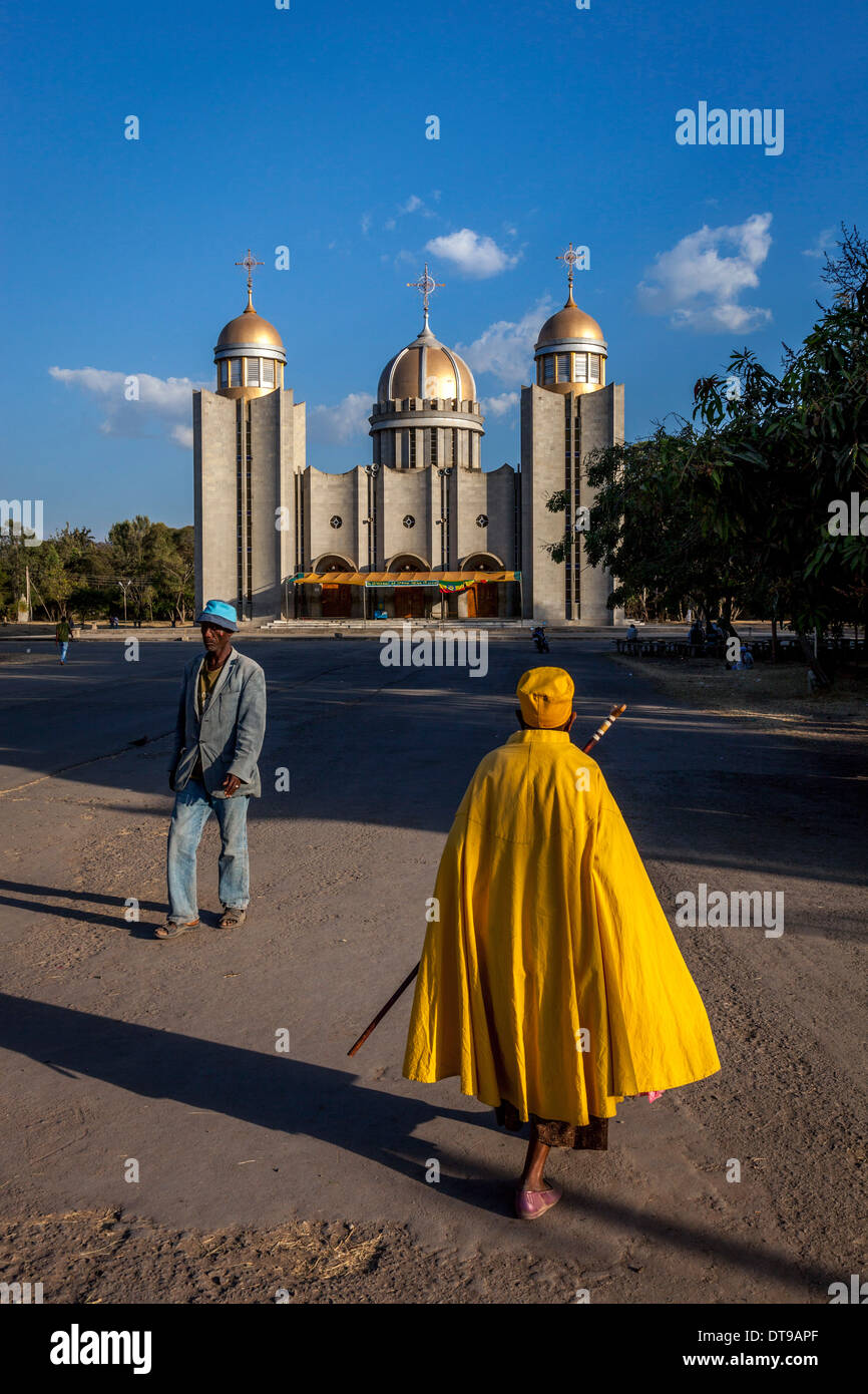 Elderly Woman At St Gabriel Church, Hawassa, Ethiopia Stock Photo - Alamy