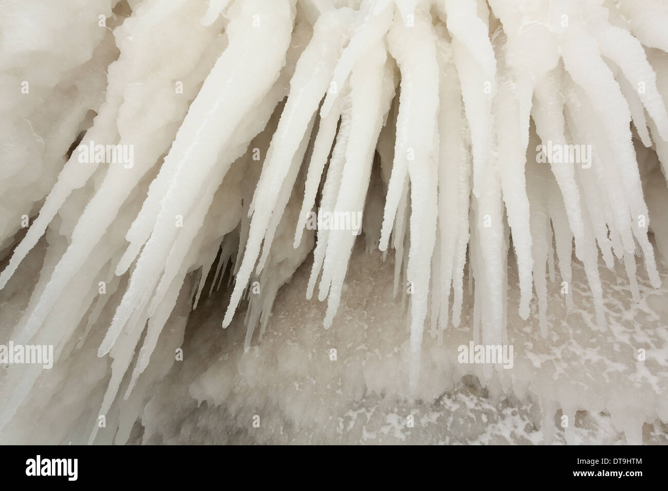 Icicle structure hi-res stock photography and images - Alamy