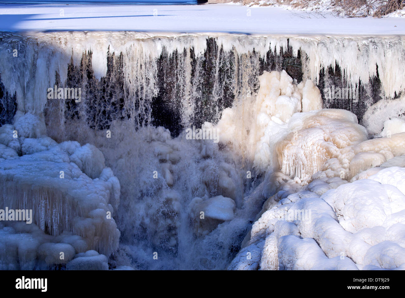 Frozen waterfall at hi-res stock photography and images - Alamy