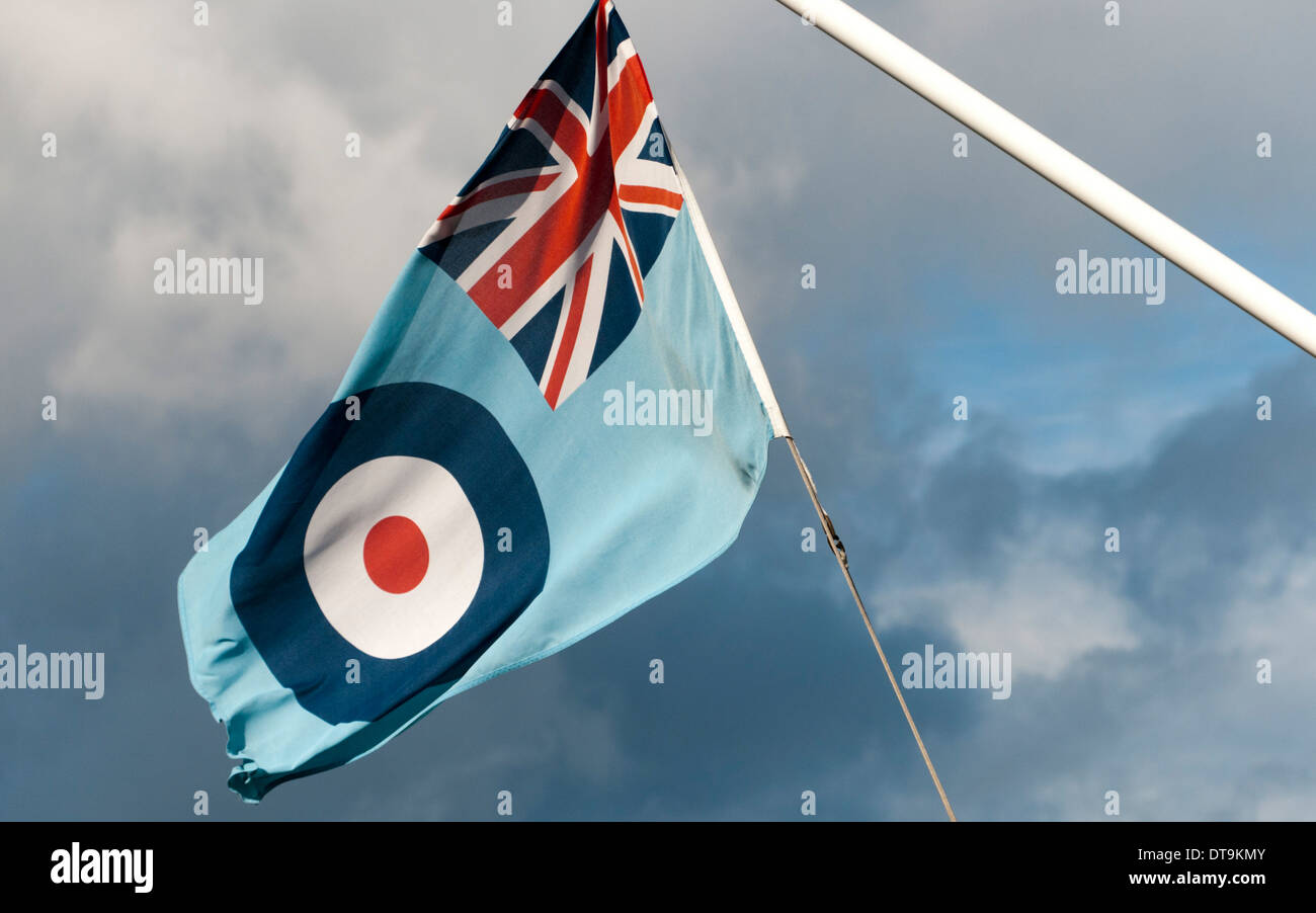 Royal air force ensign hi-res stock photography and images - Alamy