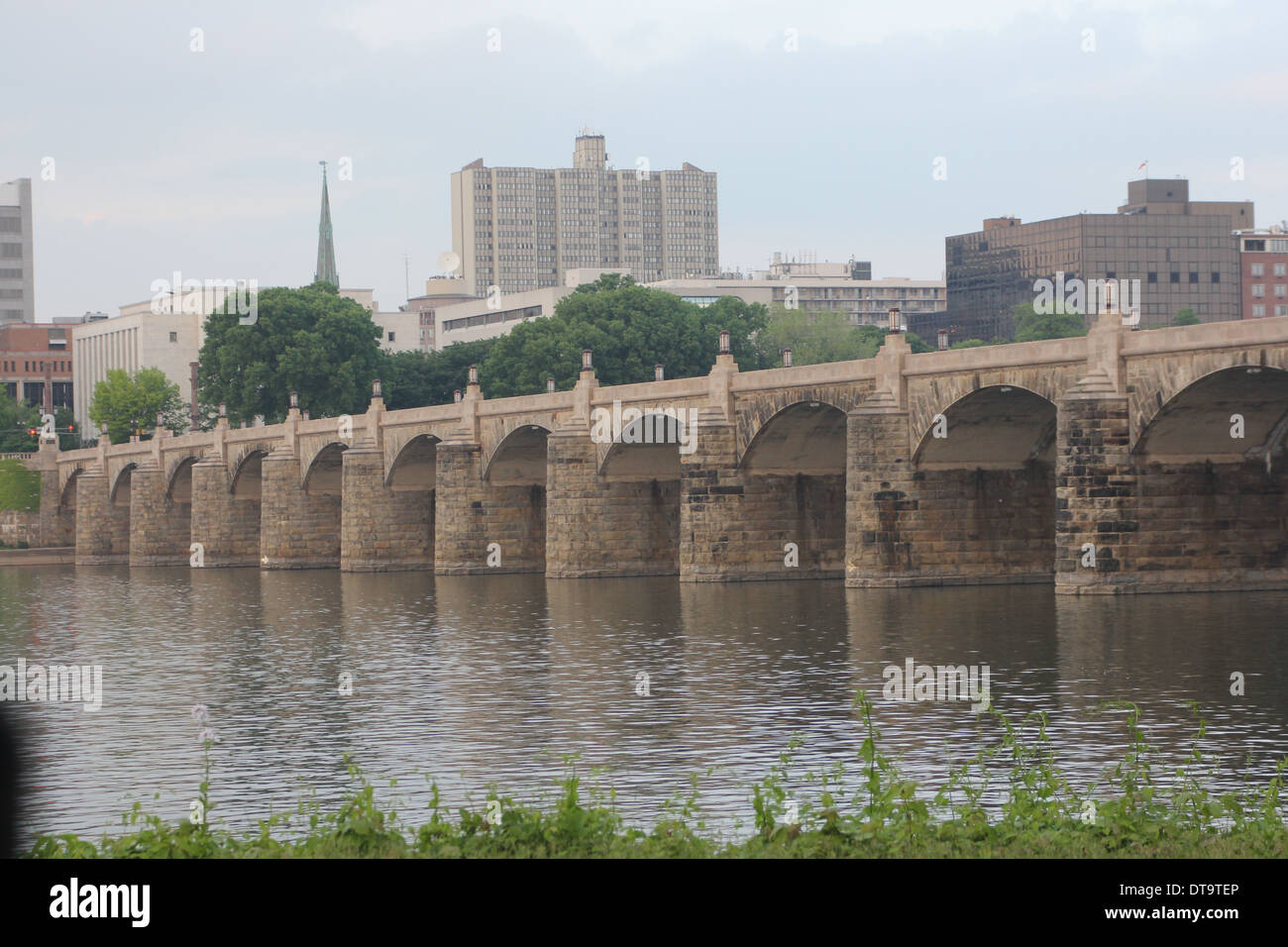 Arch span hi-res stock photography and images - Alamy