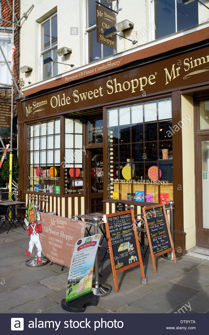 Olde Sweet Shoppe High Resolution Stock Photography and Images - Alamy