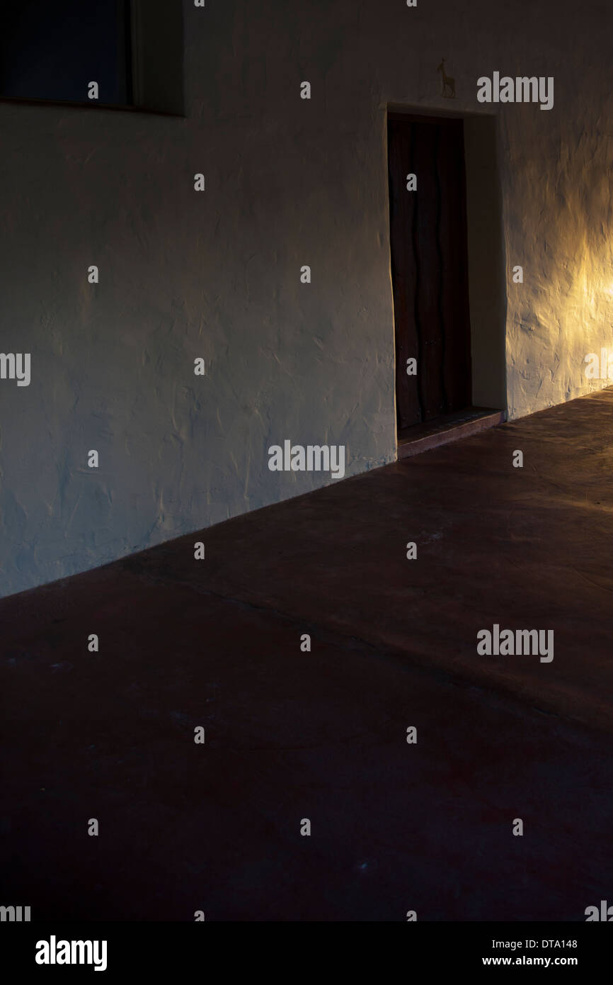 Sunlight exterior hi-res stock photography and images - Alamy