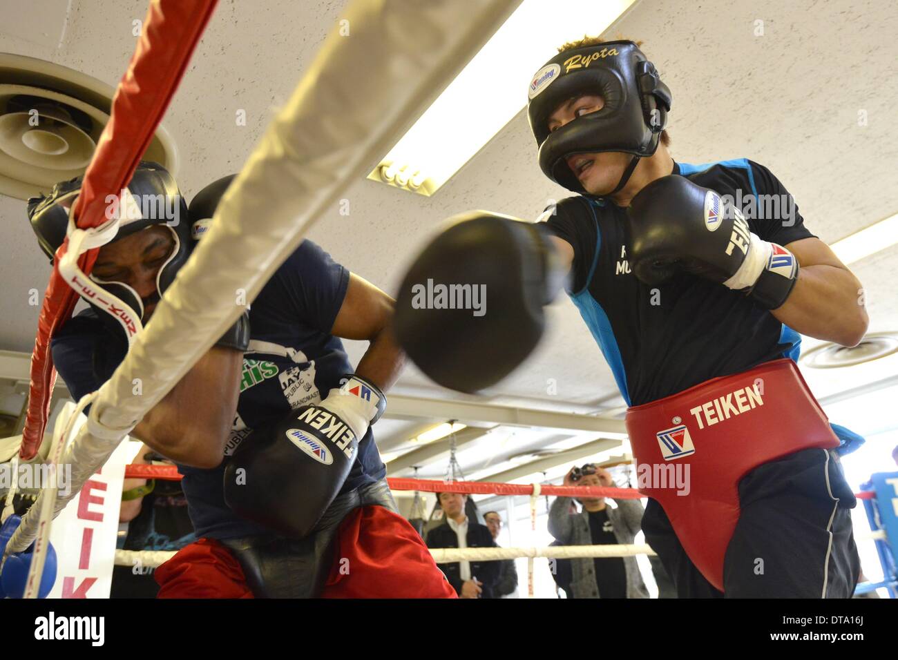 Tokyo, Japan. 12th Feb, 2014. (R-L) Ryota Murata (JPN), Mike Jones (USA) Boxing : Ryota Murata ...