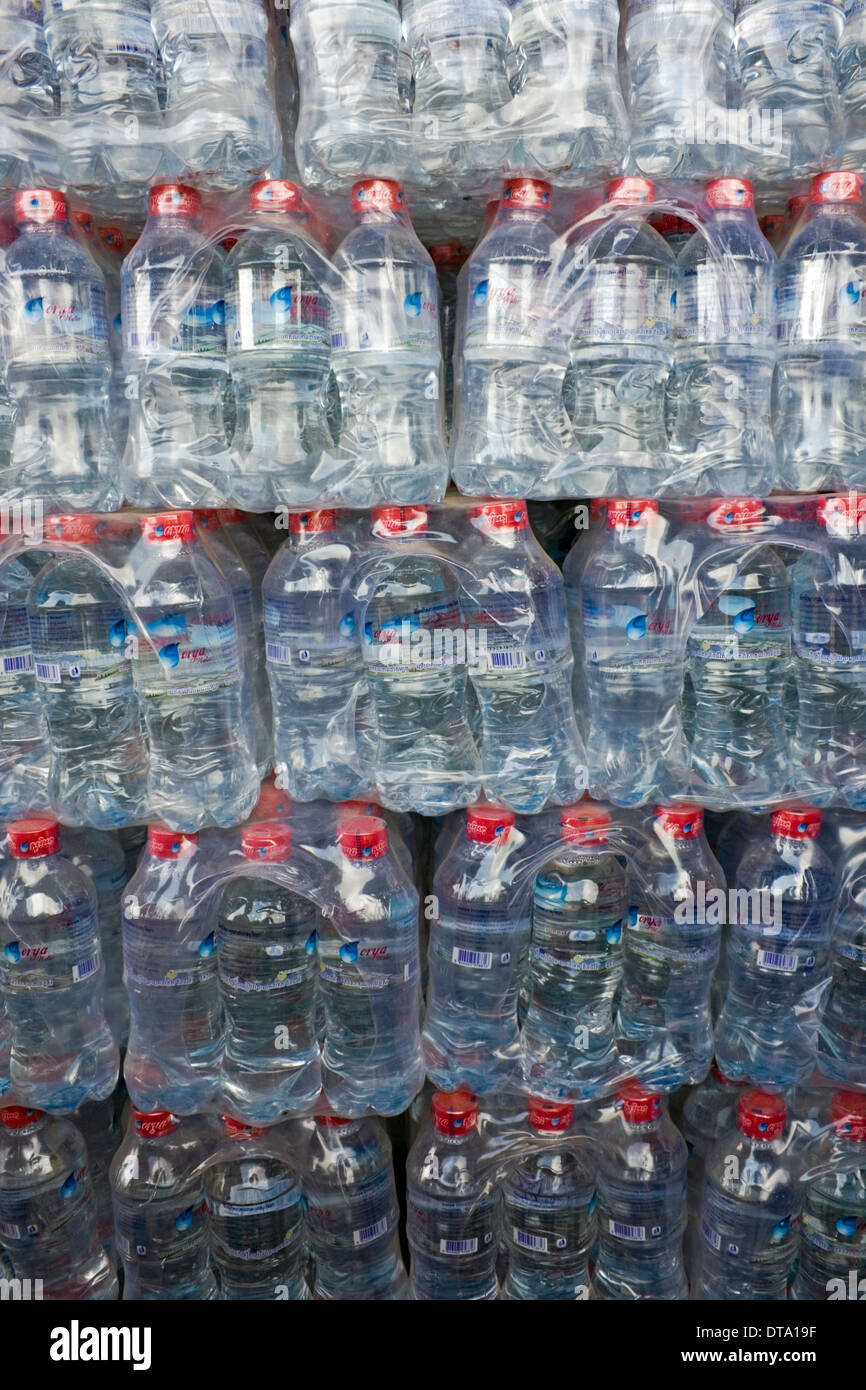 Bottled water hi-res stock photography and images - Alamy