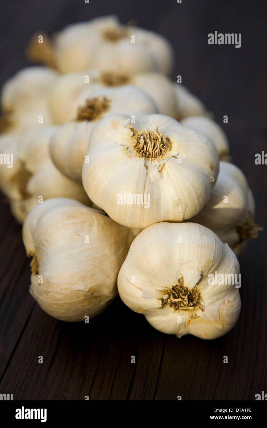 Garlic, organic produce Stock Photo - Alamy