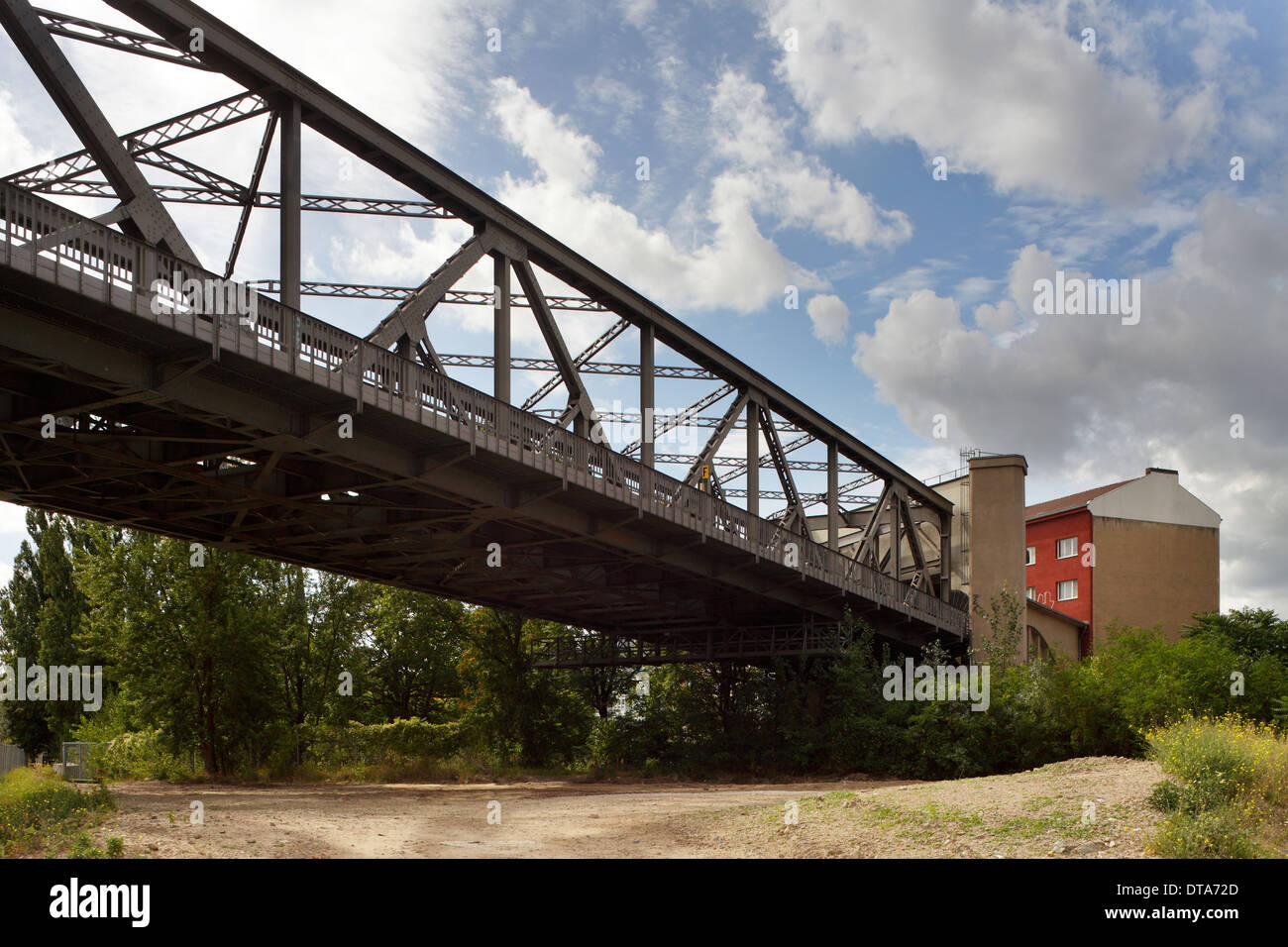 Berlin, Germany, railway bridge over the western park of the park on ...