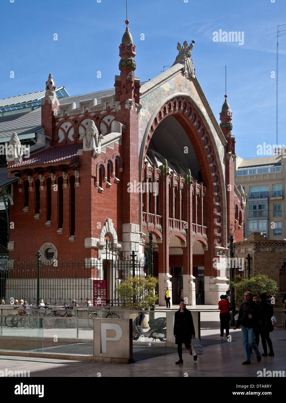 Valencia, Mercado de Colon Stock Photo - Alamy