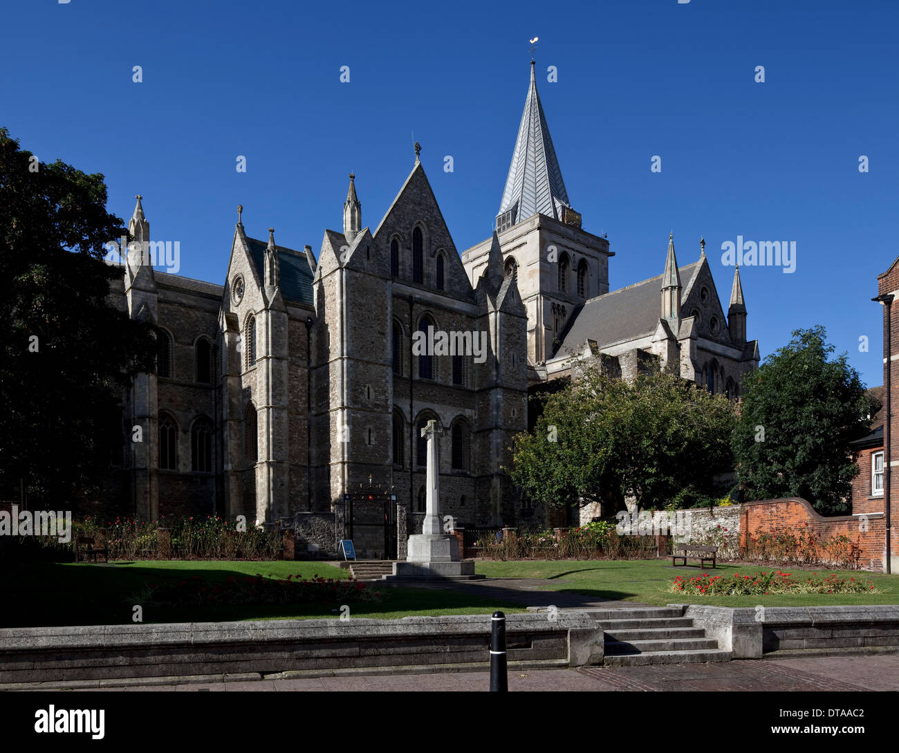 Rochester, Cathedral Church of Christ and the Blessed Virgin Mar Stock ...