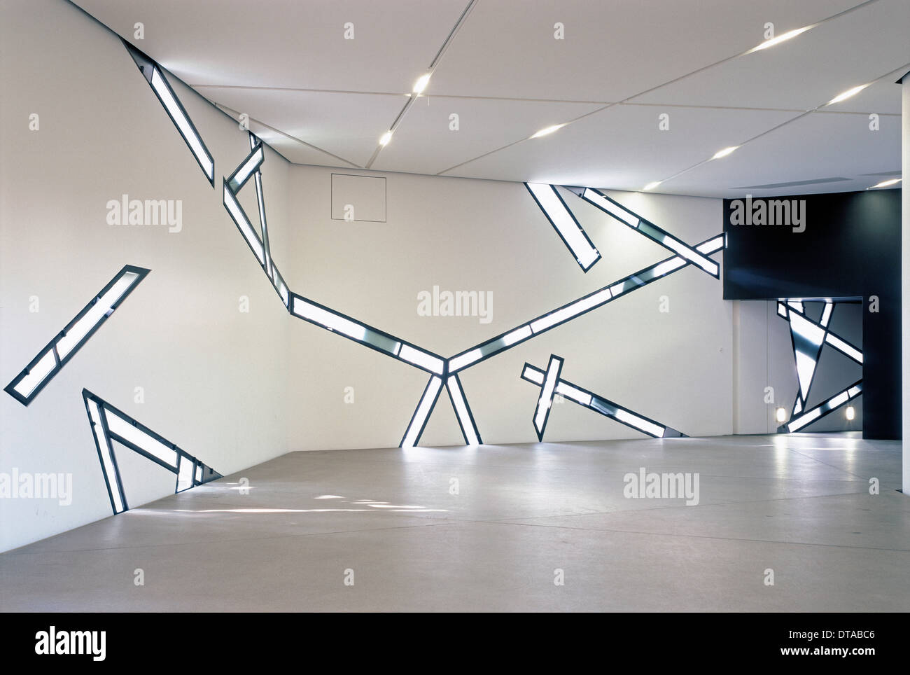 Berlin, Jüdisches Museum 1994 - 1998, Architekt Daniel Liebeskind ...